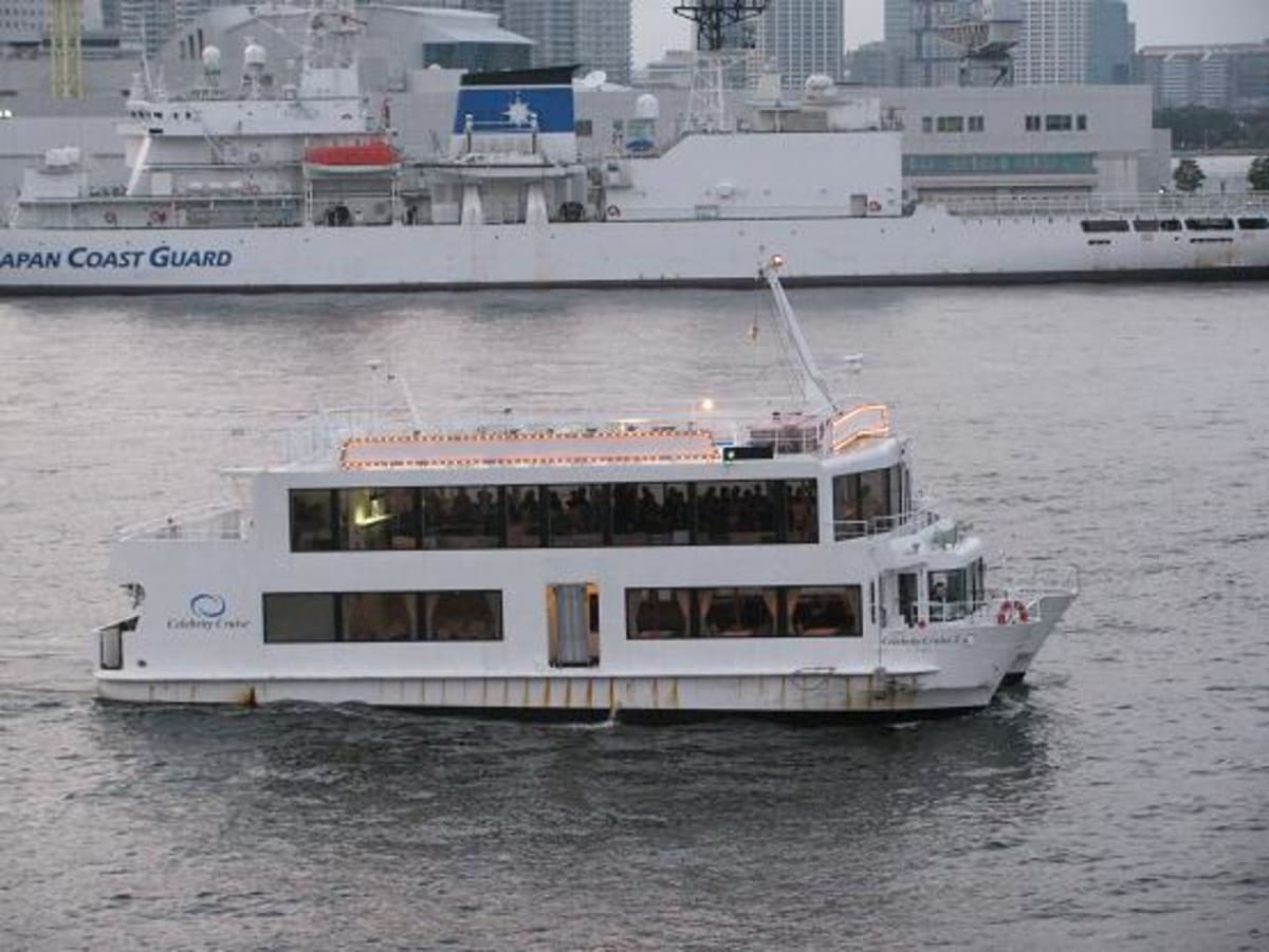 横浜港の小型遊覧船 その2 | Cruisemans