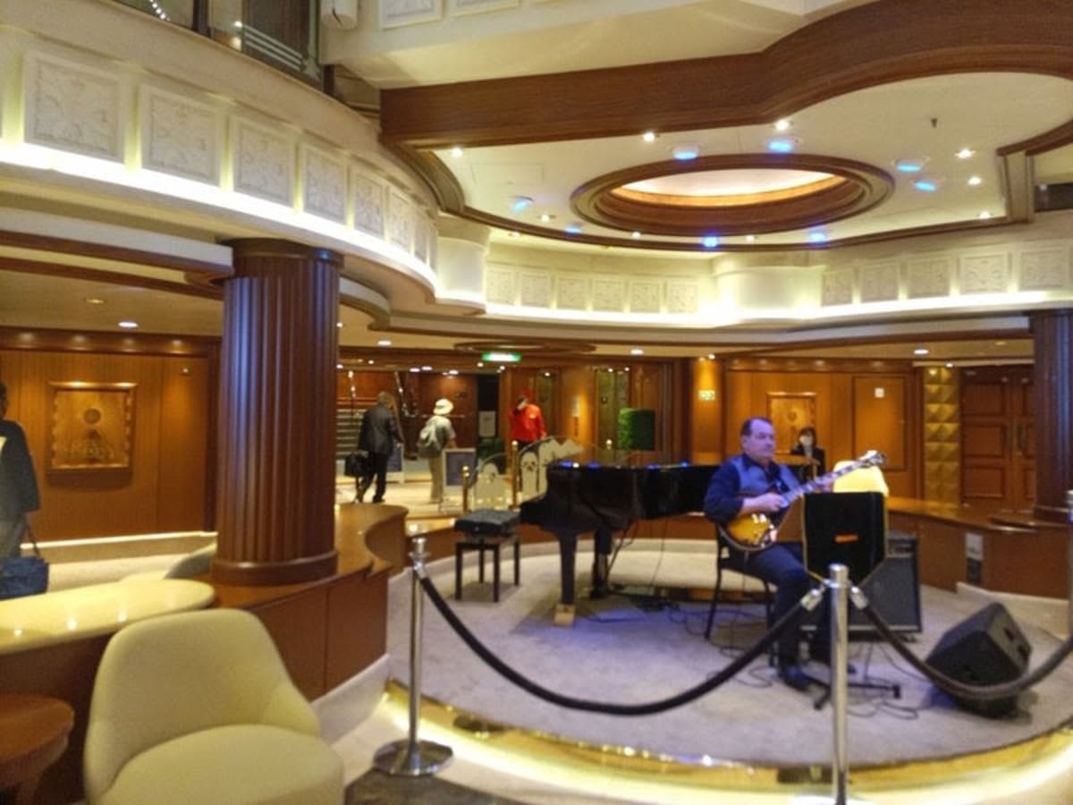 クイーンエリザベス乗船日記1-1 | Cruisemans