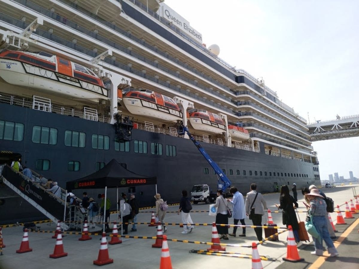 クイーンエリザベス乗船日記1-1 | Cruisemans