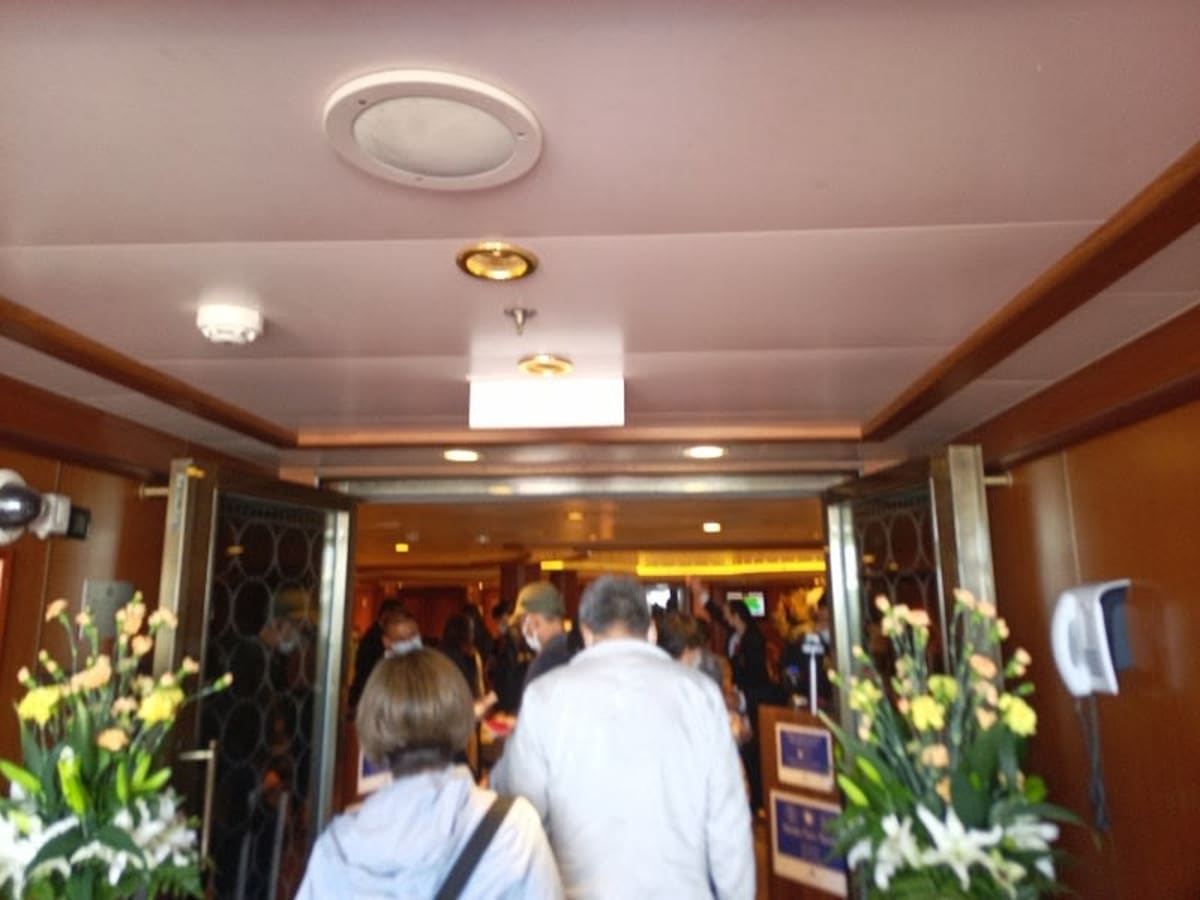 クイーンエリザベス乗船日記1-1 | Cruisemans