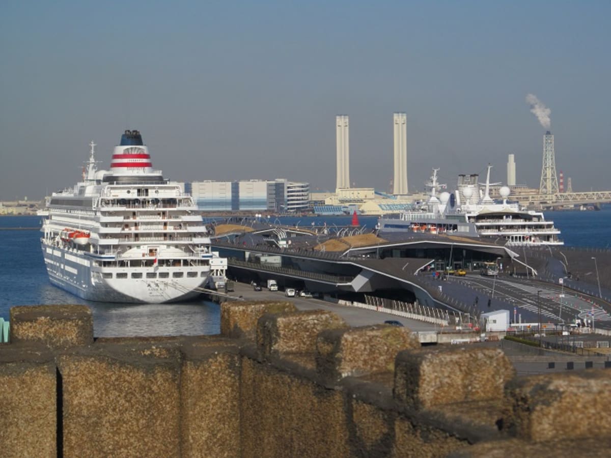 洋上大学船「エクスプローラー」と「飛鳥II」 | Cruisemans