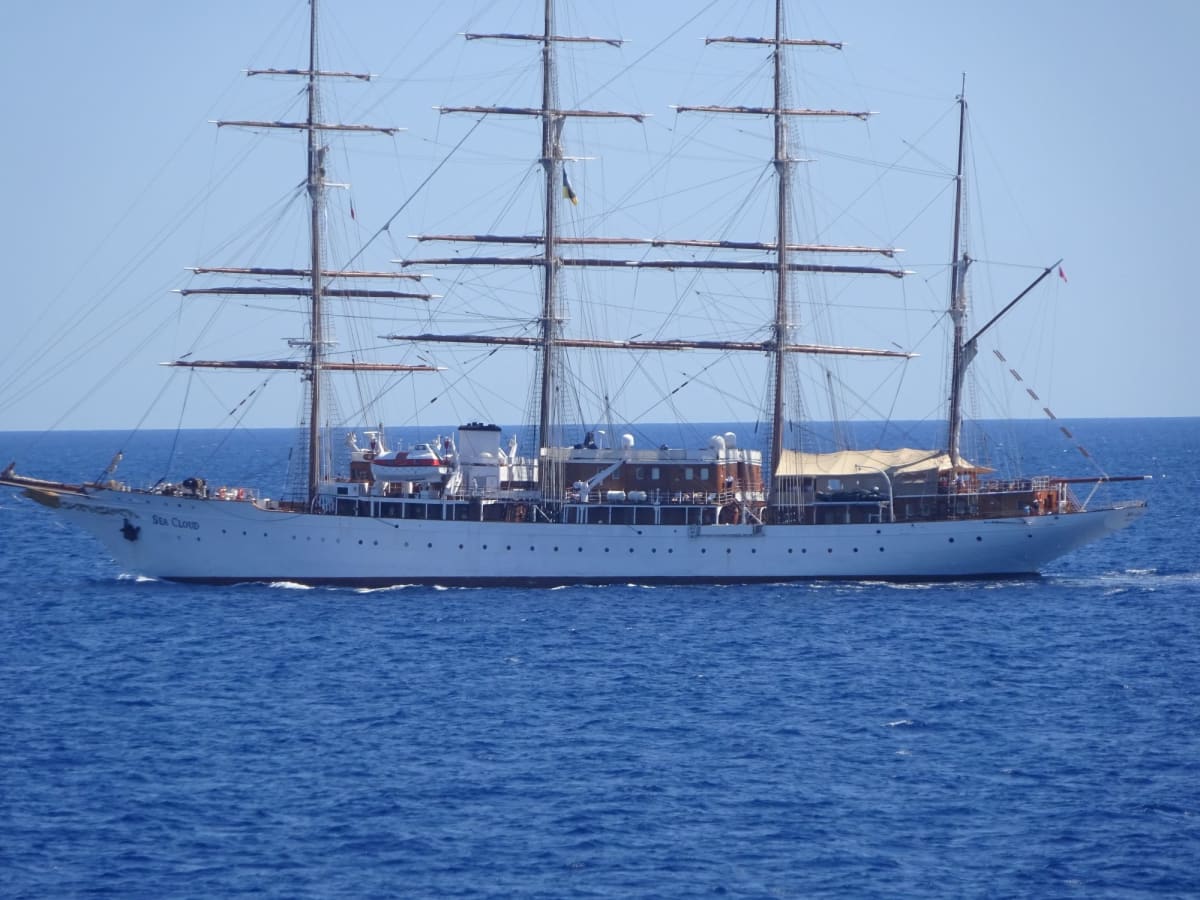 アマルフィ(イタリア)のクルーズ旅行（口コミ、旅程、ニュース）| Cruisemans