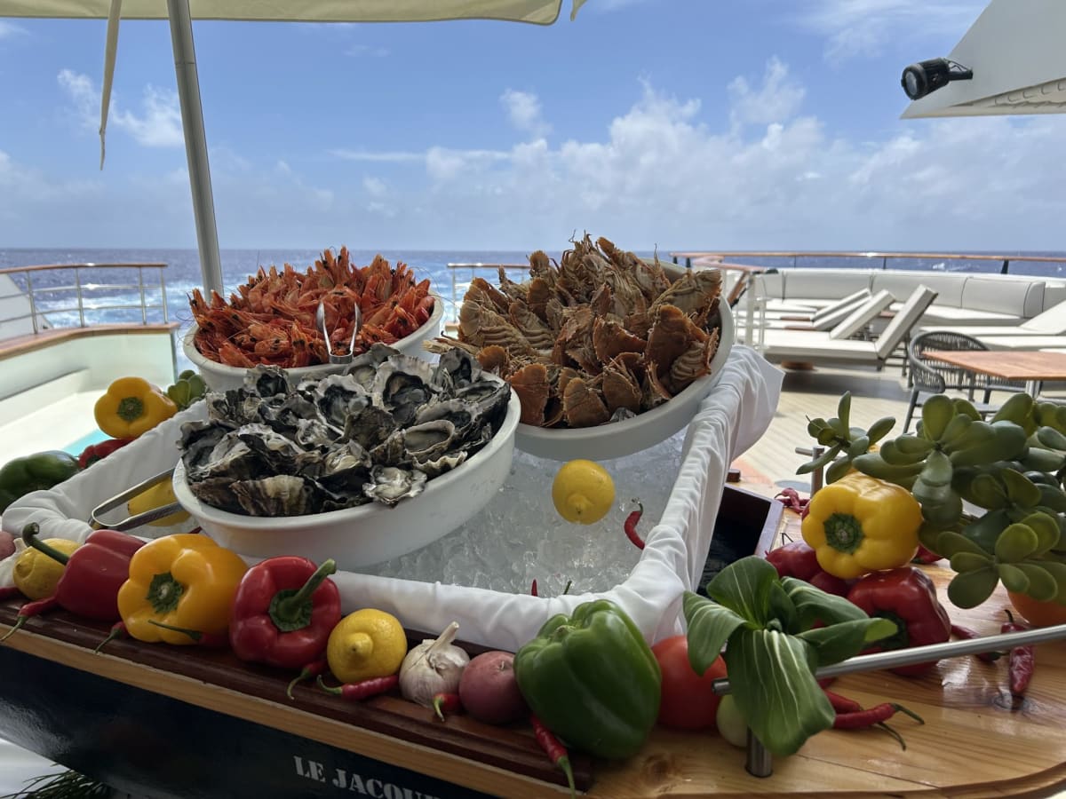 写真 : 客船ル・ジャック・カルティエ | Cruisemans