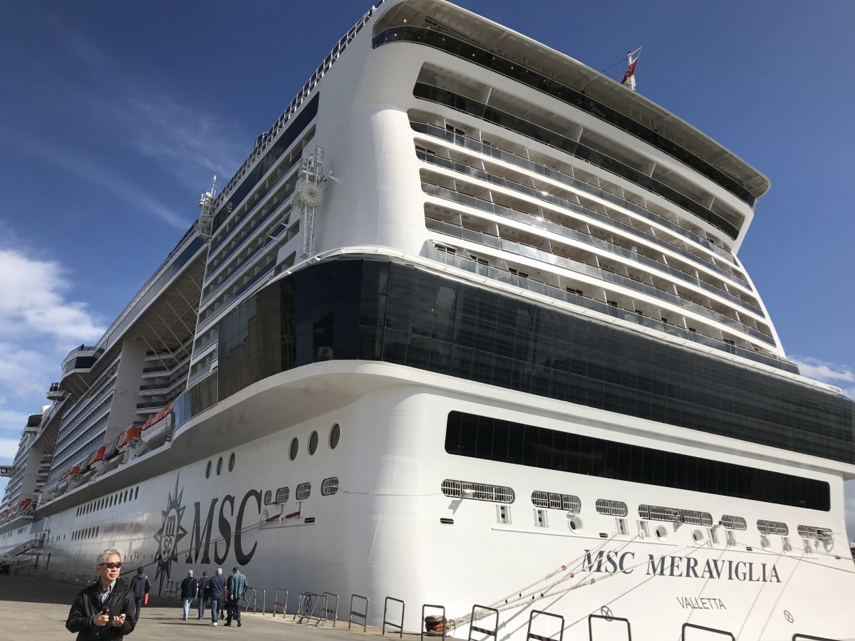 客船外観写真 : 客船MSCメラビリア | Cruisemans