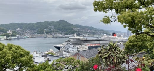 【横浜発着クルーズ】クイーンエリザベス 初長崎は雨だった・・・ 7日目 | Cruisemans