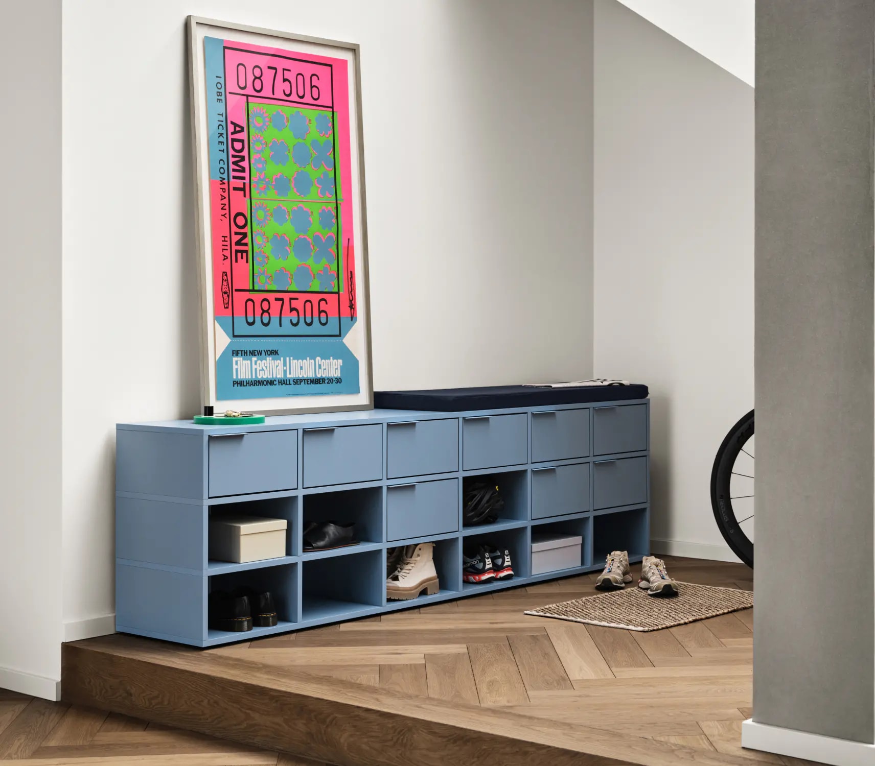 Tylko: create the ideal shelves and wardrobes for your home