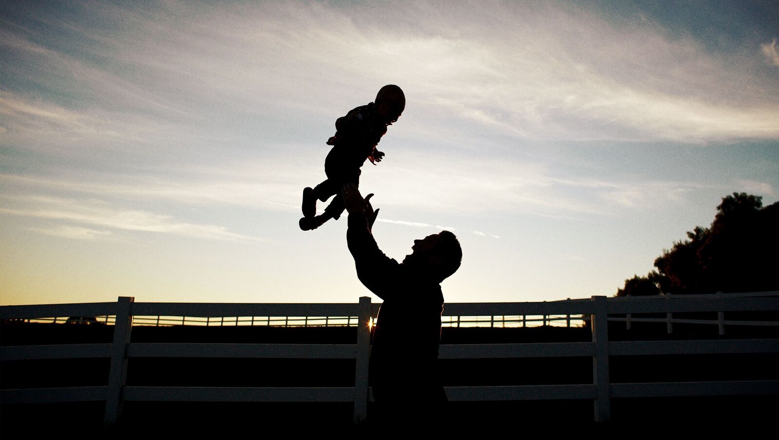 The History of Father's Day Around the World — Minno Parents