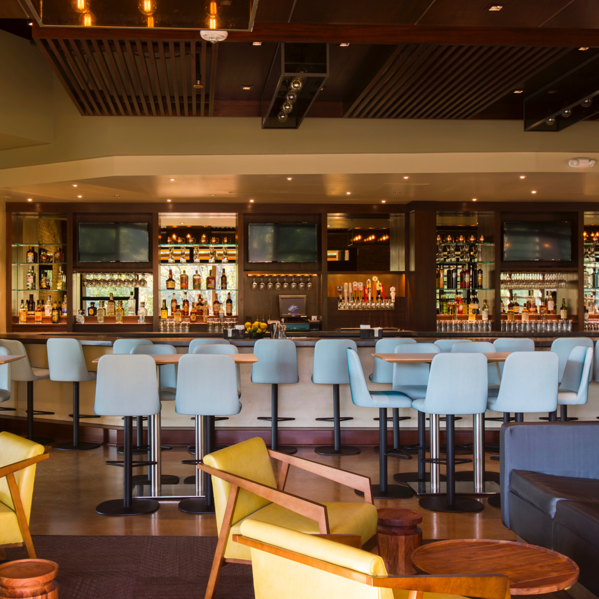 Revamped restaurant picks New Year's Eve to debut trendy upstairs bar ...
