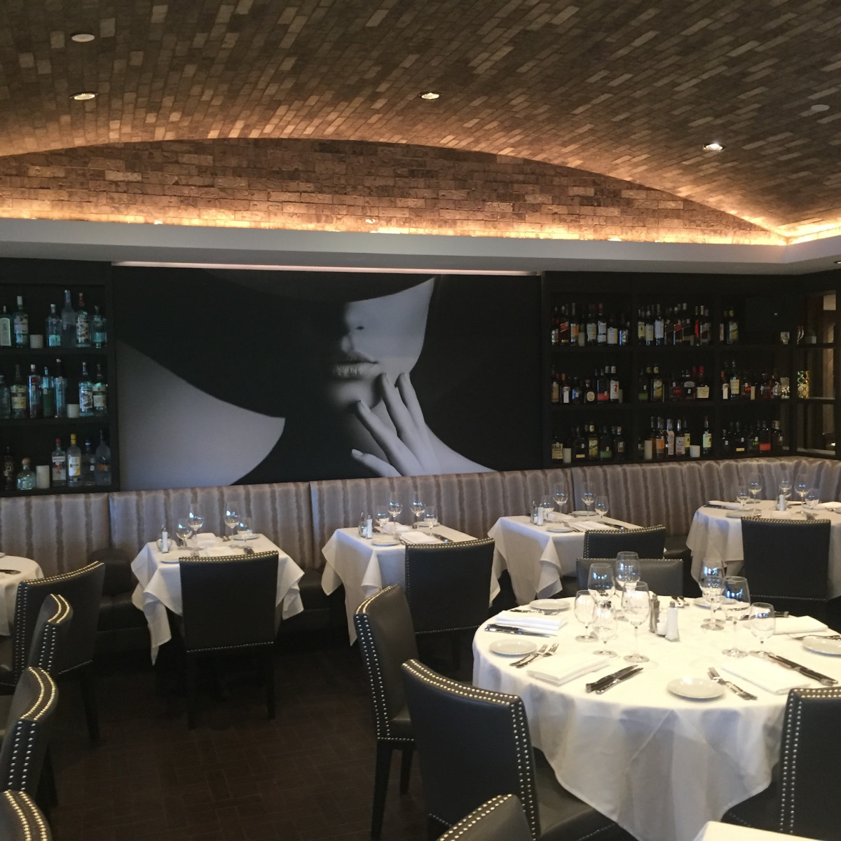 Sneak peek: Stylish steakhouse arrives in River Oaks District ...