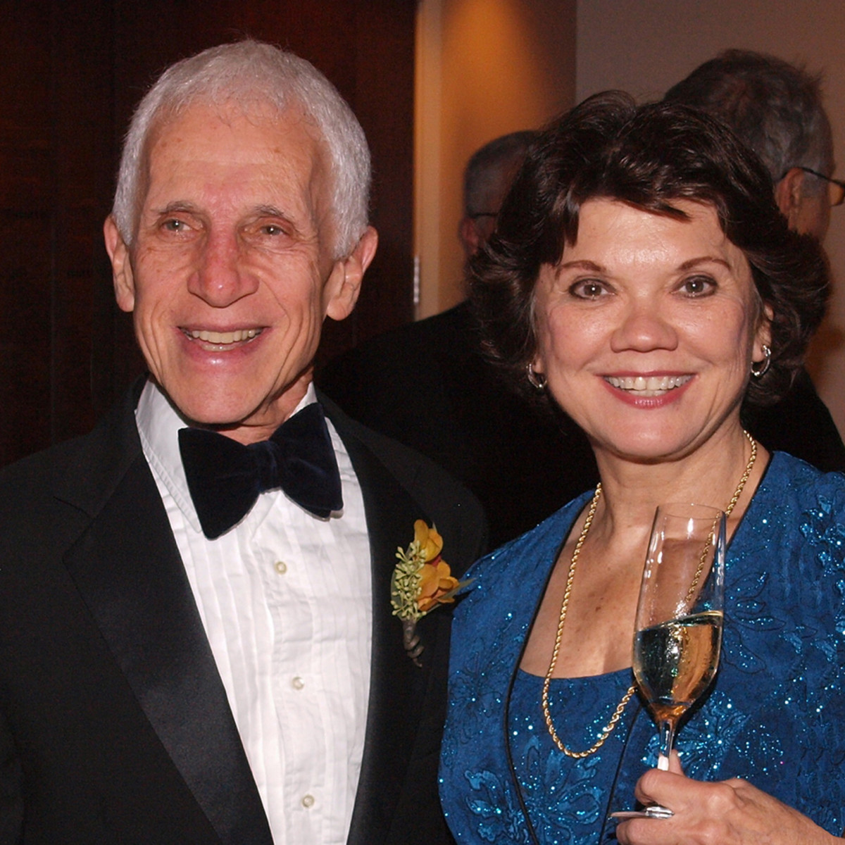Harvard prof honored for pioneering work in chemistry at Welch dinner ...