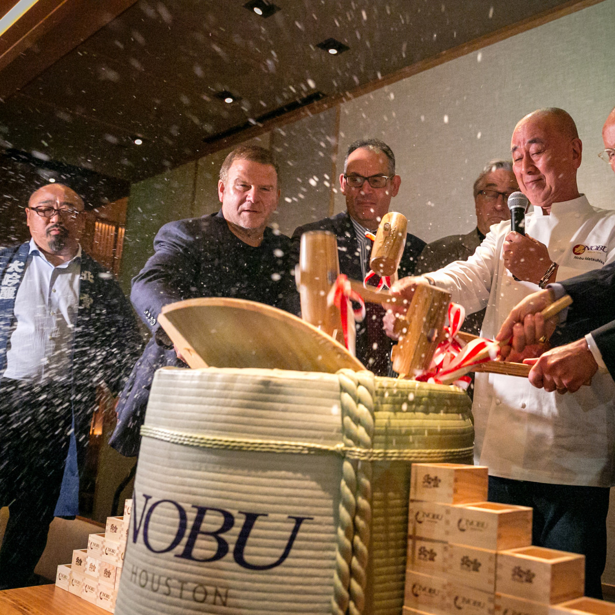 Robert De Niro, Tilman Fertitta christen Nobu with sake-fueled bash ...
