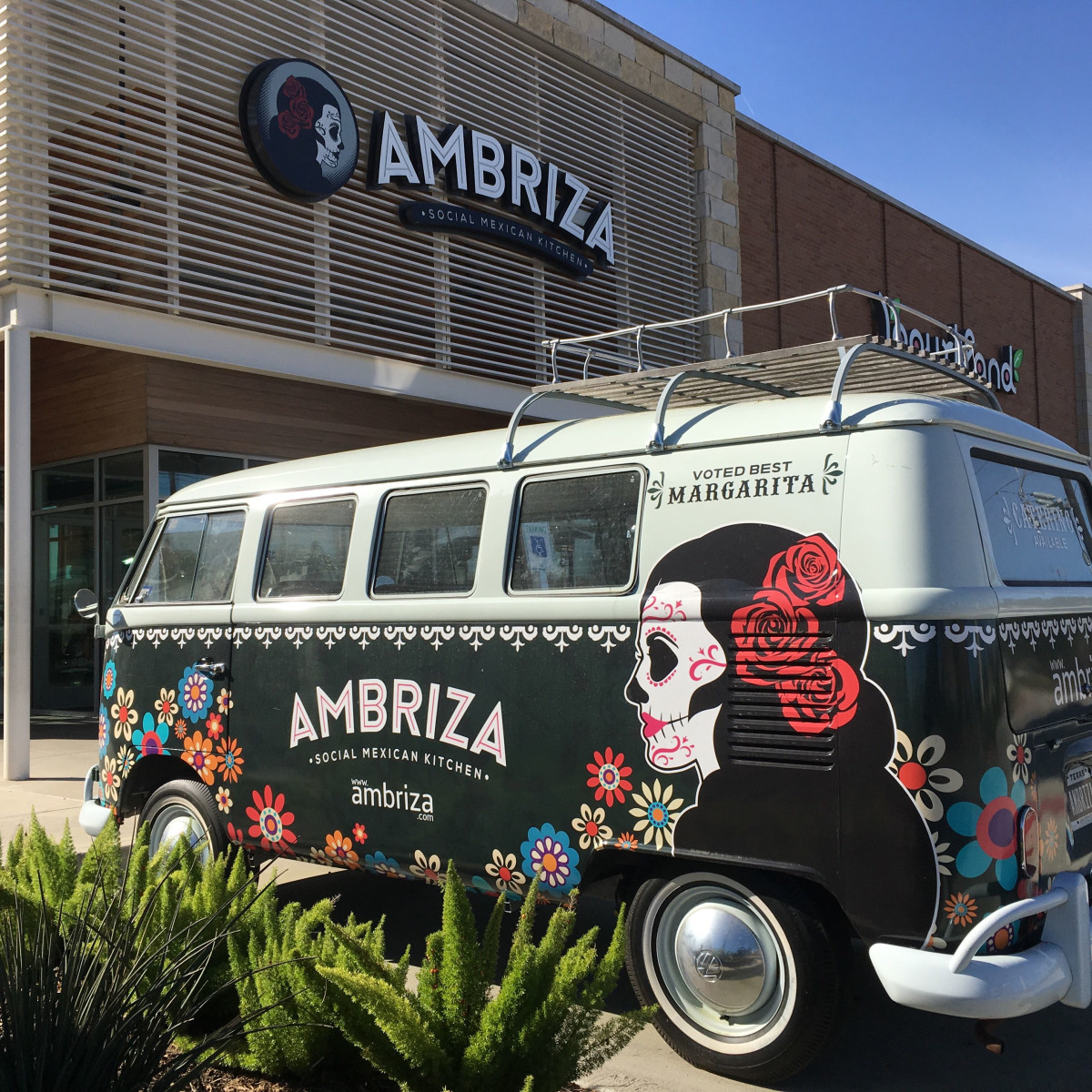 Authentic Mexican restaurant and margarita spot shakes up northside ...