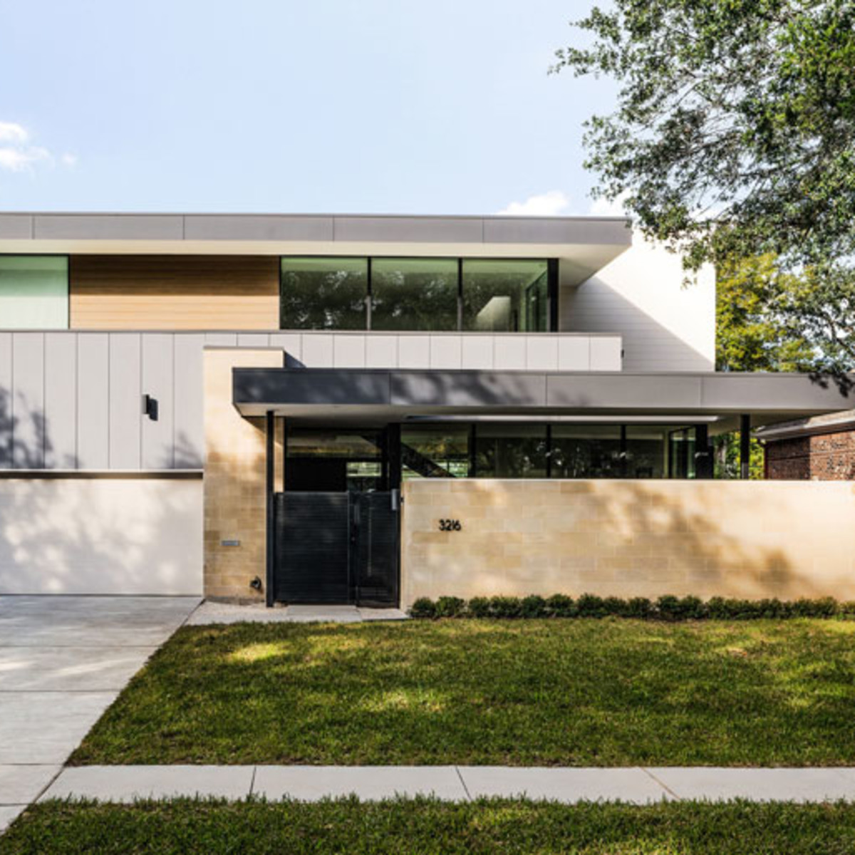 Houston Modern Home Tour showcases 8 sleek and stunning masterpieces ...
