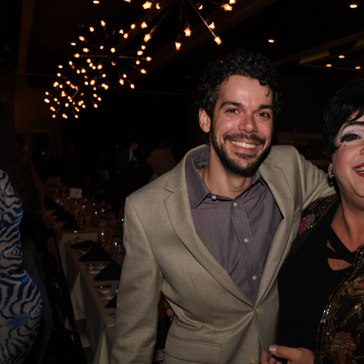 Classy crooners toast Dallas theater company at swanky soiree ...