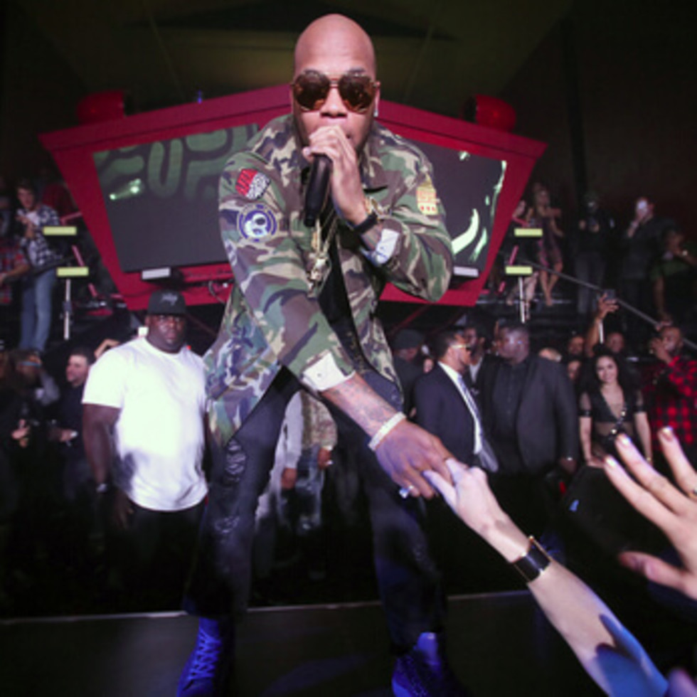 Flo Rida, 50 Cent, and bunnies keep Playboy Super Bowl party hoppin ...