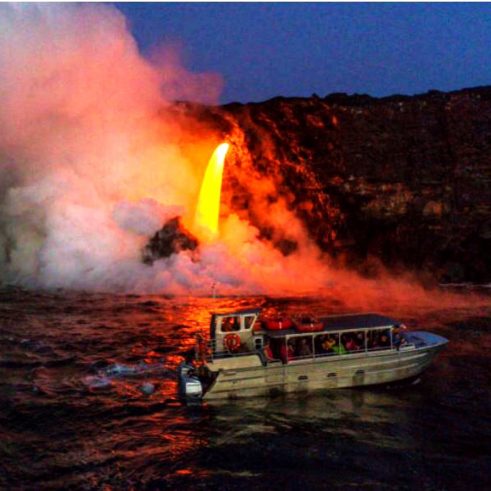Hawaii's ultimate thrill ride: View of erupting volcano from lava boat ...