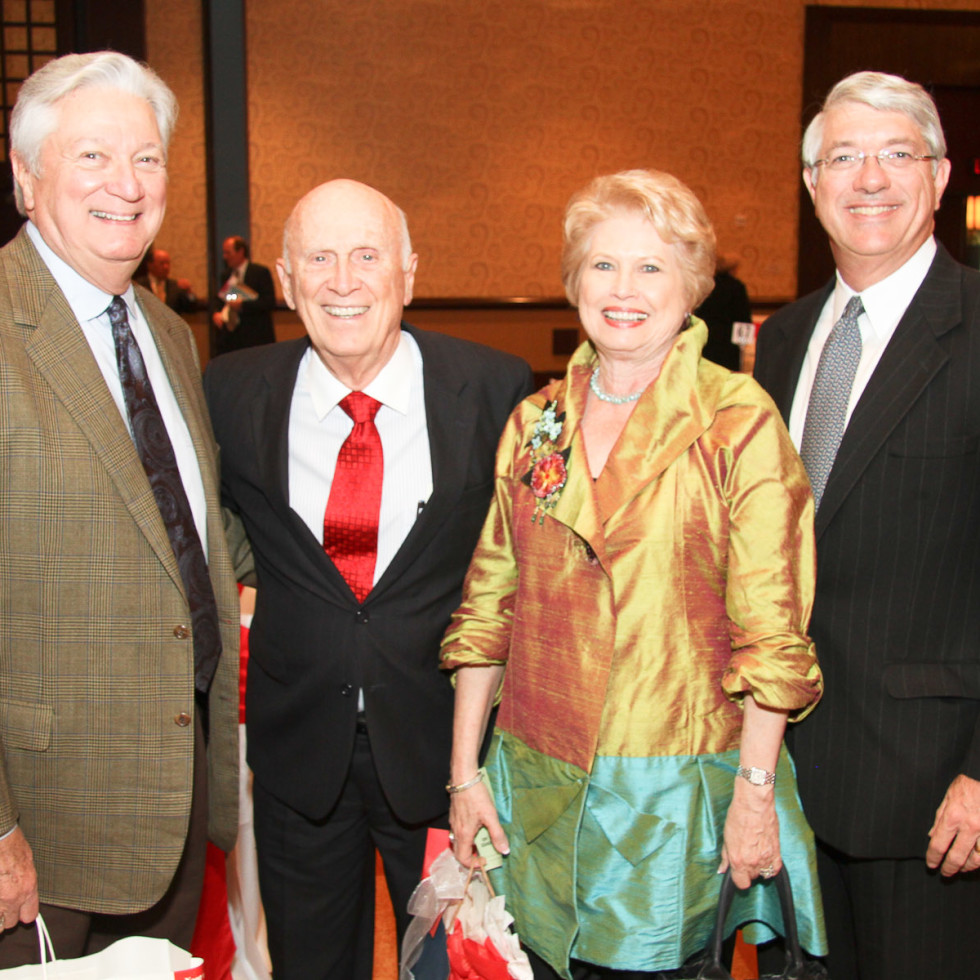 Baseball great Hank Aaron wows M.D. Anderson crowd at benefit ...