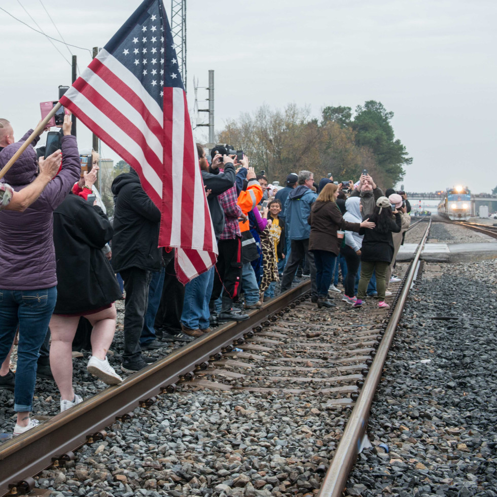 President George H.W. Bush's beloved train treks to new Texas home ...