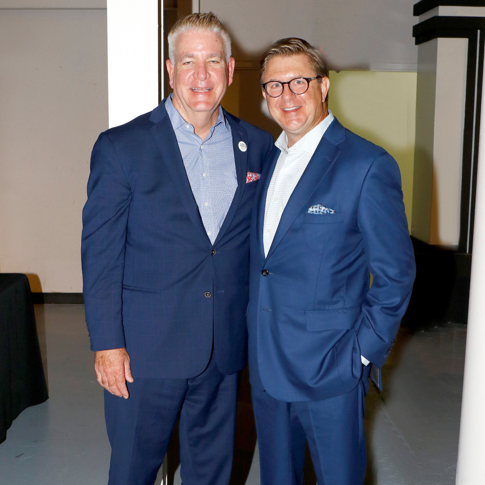 Partygoers glimpse American history at DFW nonprofit's pop-up event ...