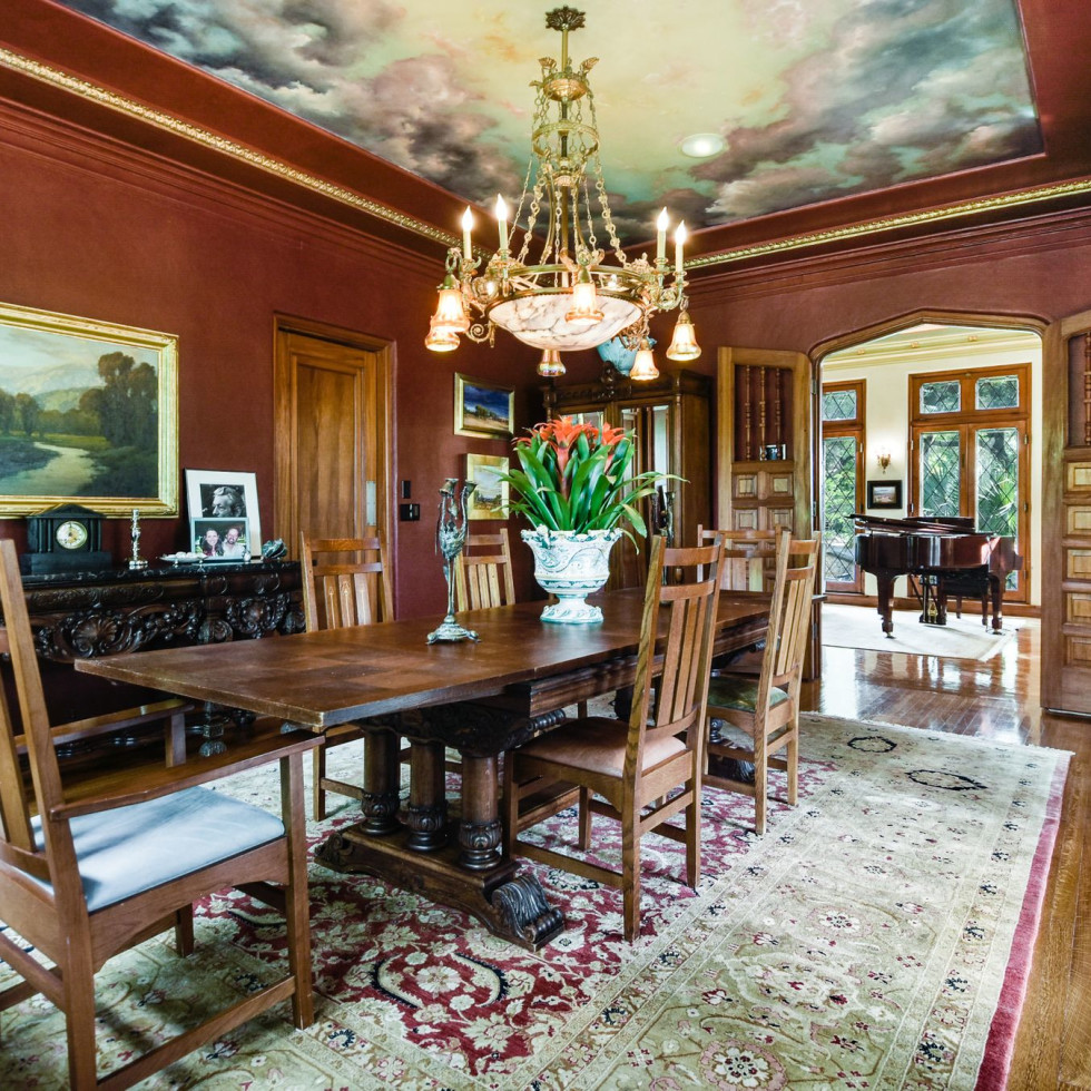 Grand Olmos Park estate tempts with year-round resort-style living ...