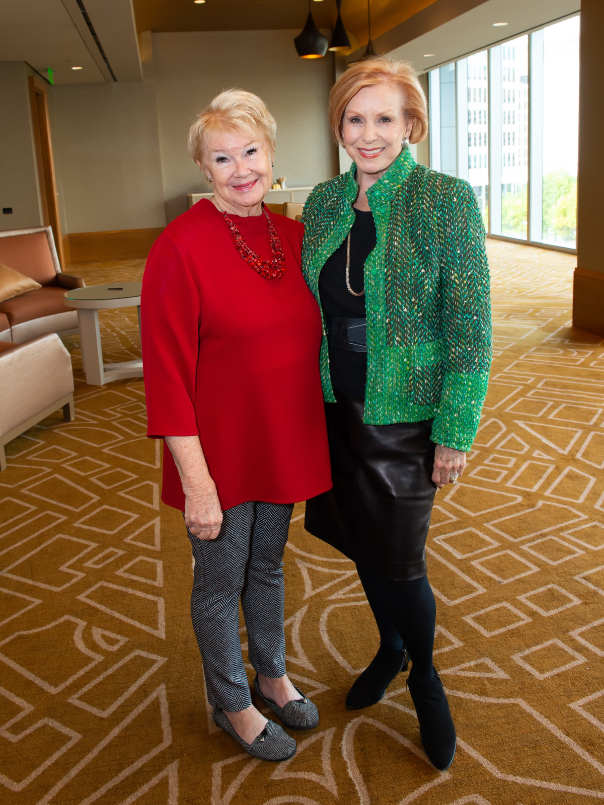 Actress Uma Thurman helps new friends raise $1.3M at Dallas luncheon ...
