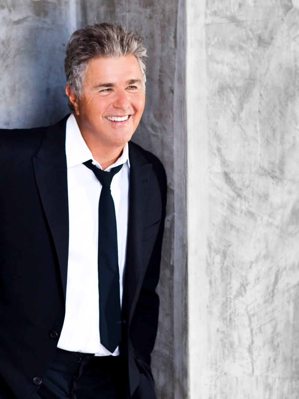 Steve Tyrell to film a DVD and record a live album at the Grand 189 ...