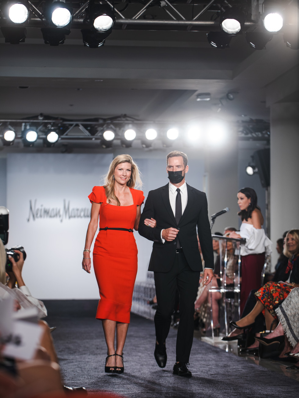 Dallas socialites exhibit the art of fashion at Crystal Charity event ...