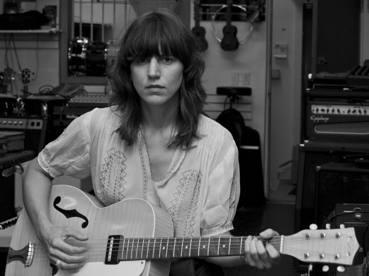 Eleanor Friedberger proves she's no gimmick with '70s Personal Record ...