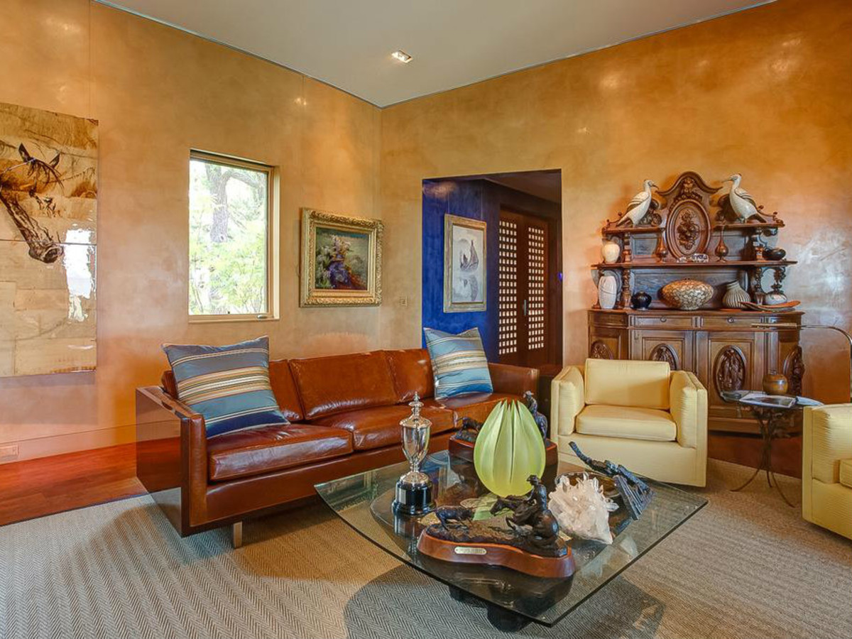 Walmart billionaire's Texas ranch just became slightly more affordable ...