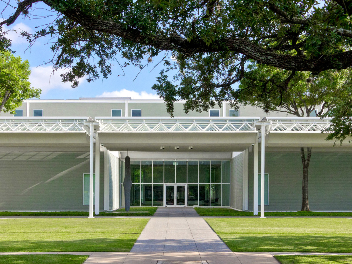 Menil Collection closes main building for artful updates, shows go on ...