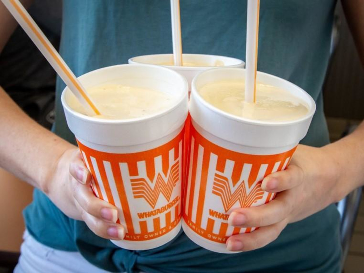Whataburger embroiled in beef with environmentalists over Styrofoam ...