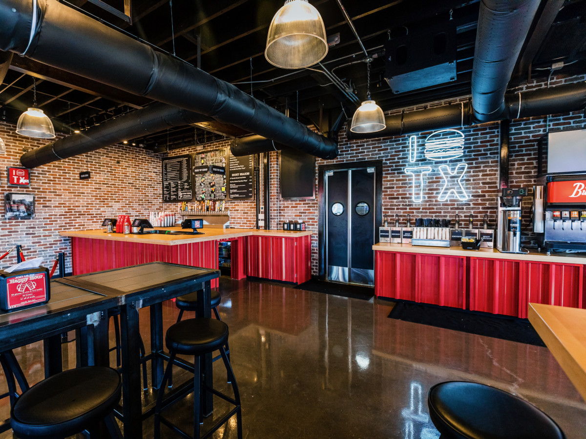 Celebrated late-night burger joint hits The Heights with boozy shakes ...