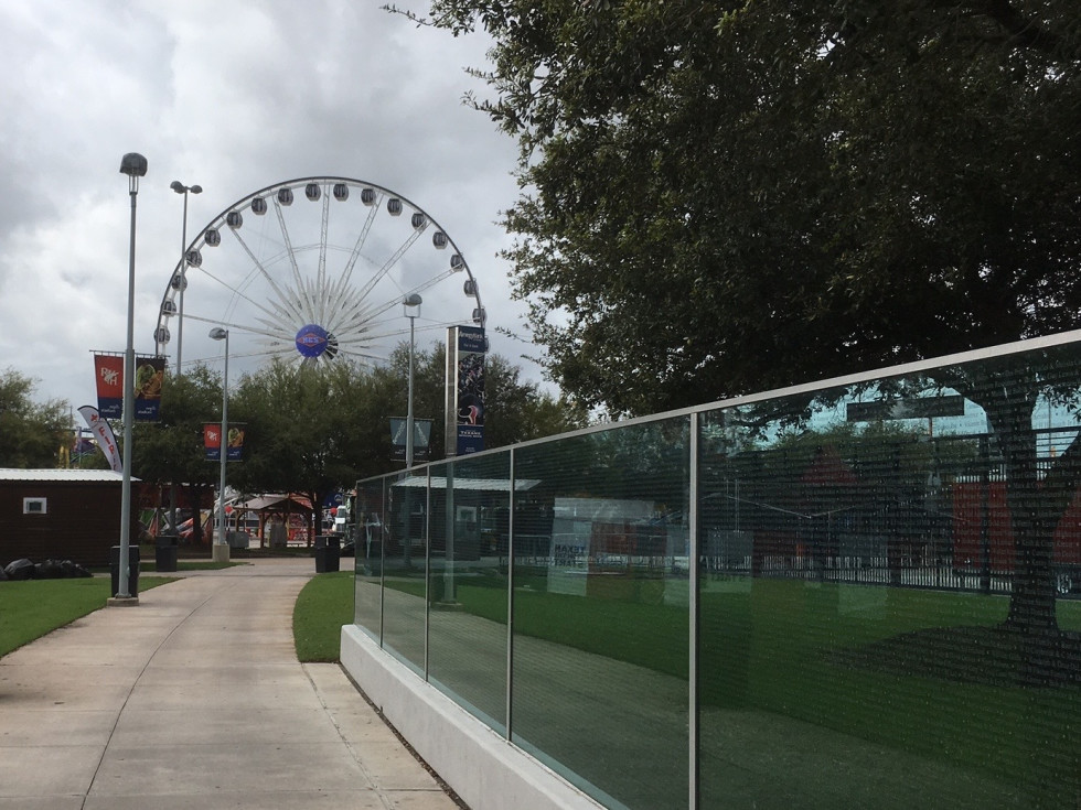 Wheel of good fortune: Le Grand LX debuts at RodeoHouston carnival ...