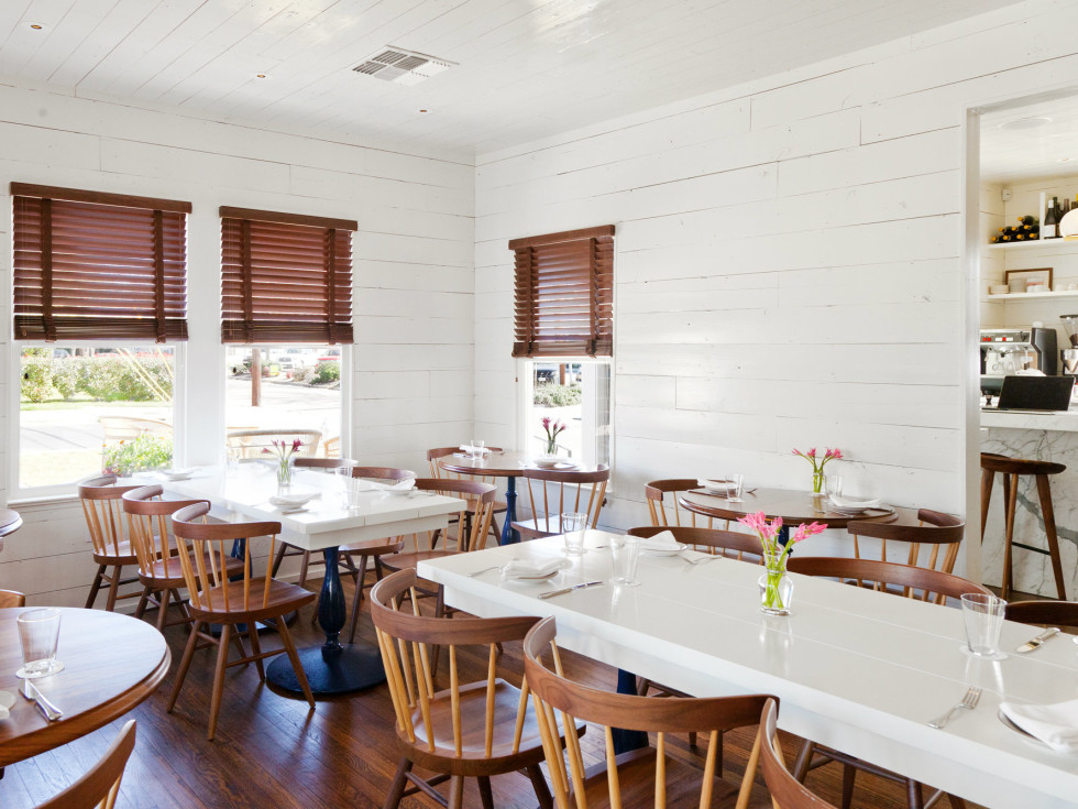 This week in food: Coppola loves Josephine House and major burger news ...