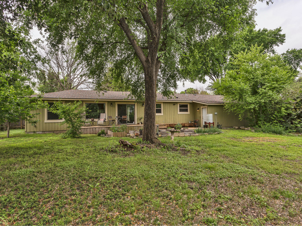 Surprisingly large Austin bungalow is your way into this rising area ...