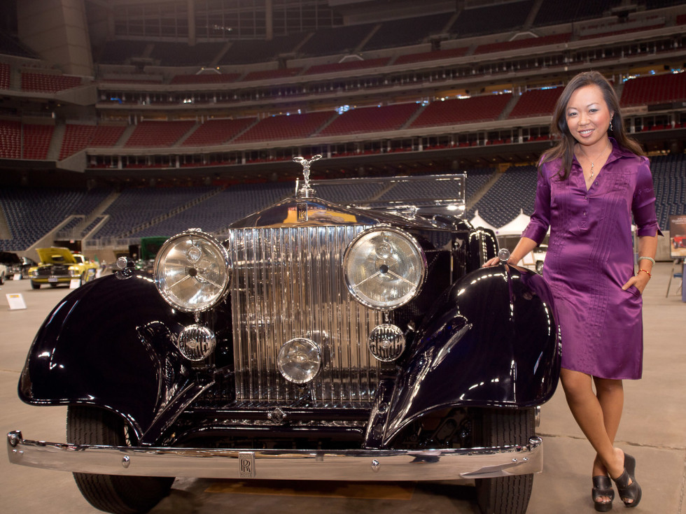 How classy is your chassis? Reliant Stadium transforms into vintag ...