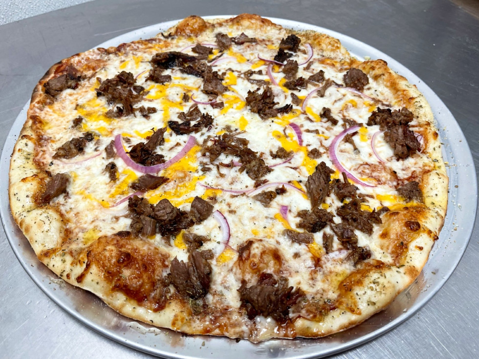 Downtown Dallas gets a slice at new Mad Pie pizzeria in Victory Park ...
