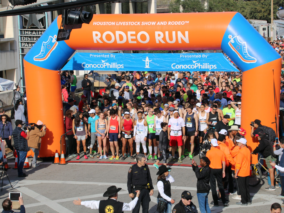 RodeoHouston opening weekend returns with smokin' showdowns and more ...