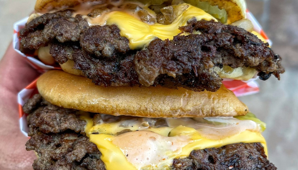 Chris Shepherd hosts local food influencer's hit smash burger pop-up ...