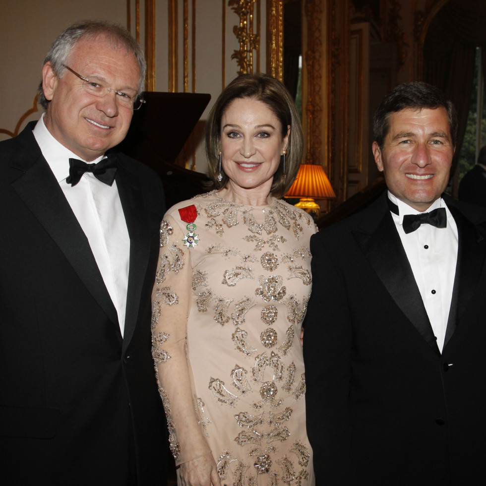 Becca Cason Thrash receives high French honors in Paris and become ...