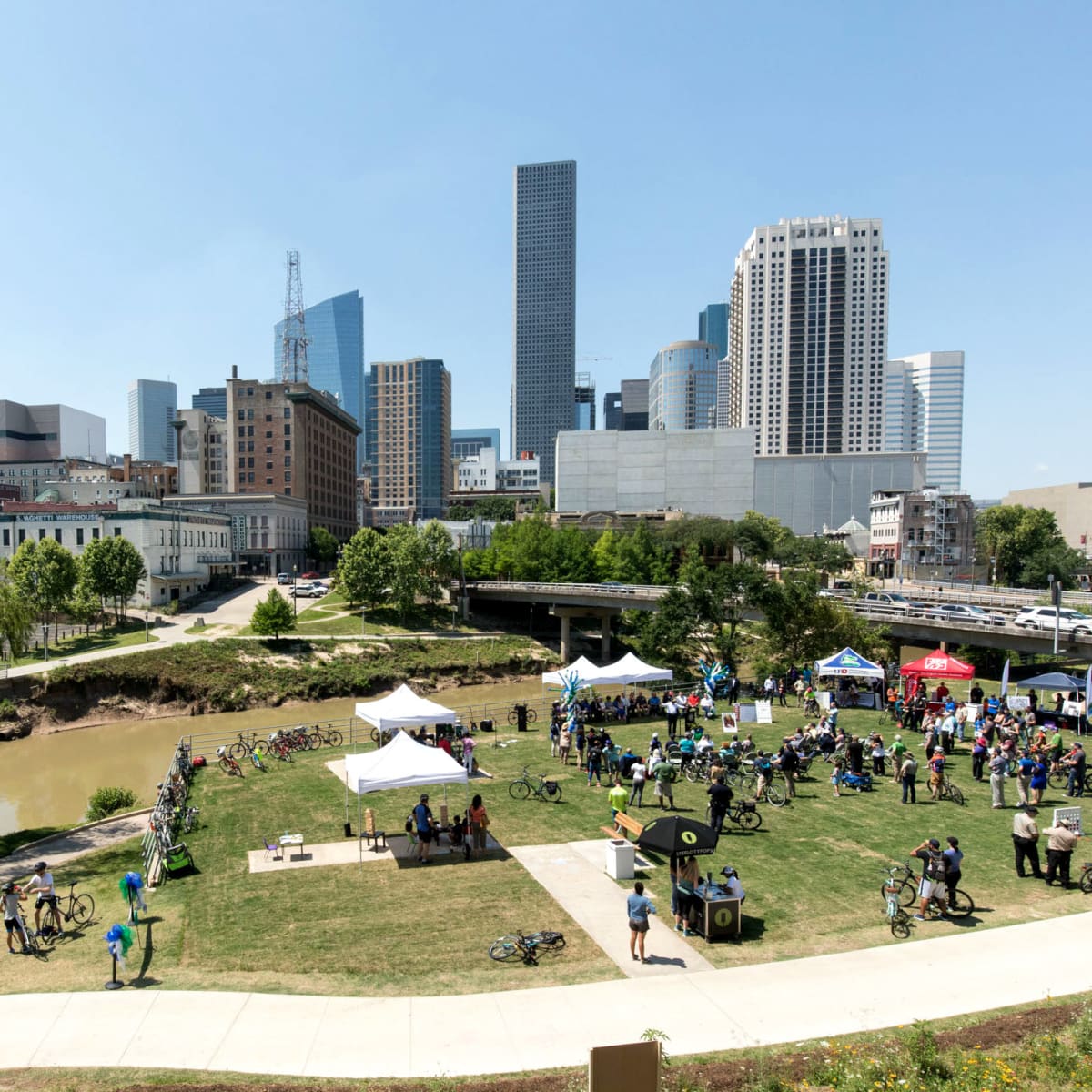 Highly anticipated Buffalo Bayou Park-White Oak Bayou trail now open ...