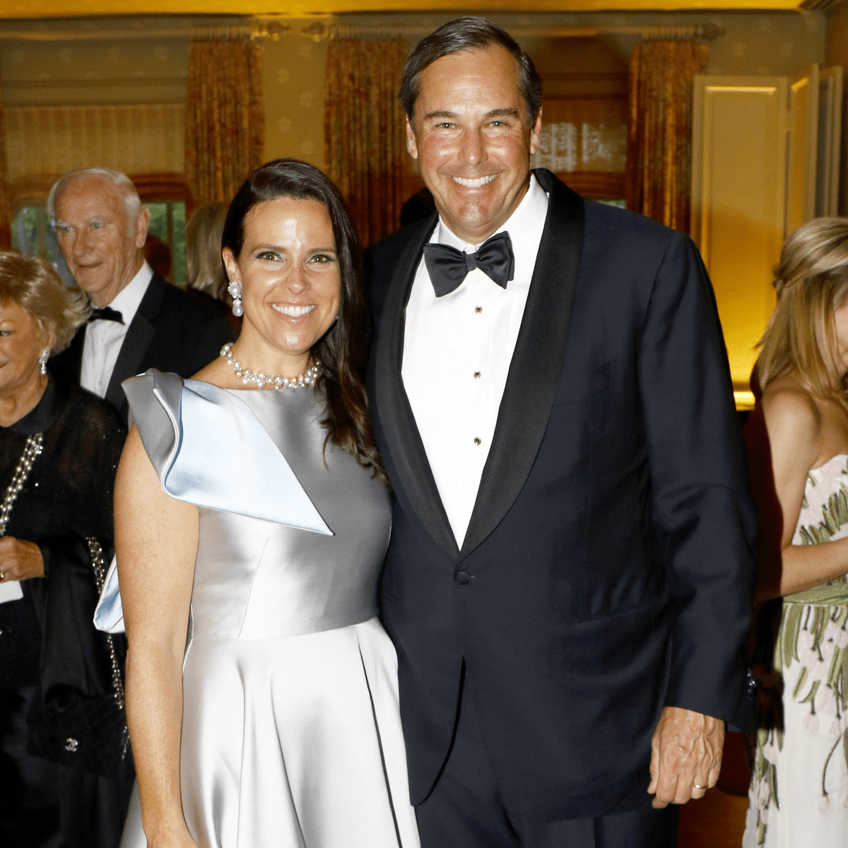 Sweetheart of a spring ball attracts Dallas’ most generous donors ...