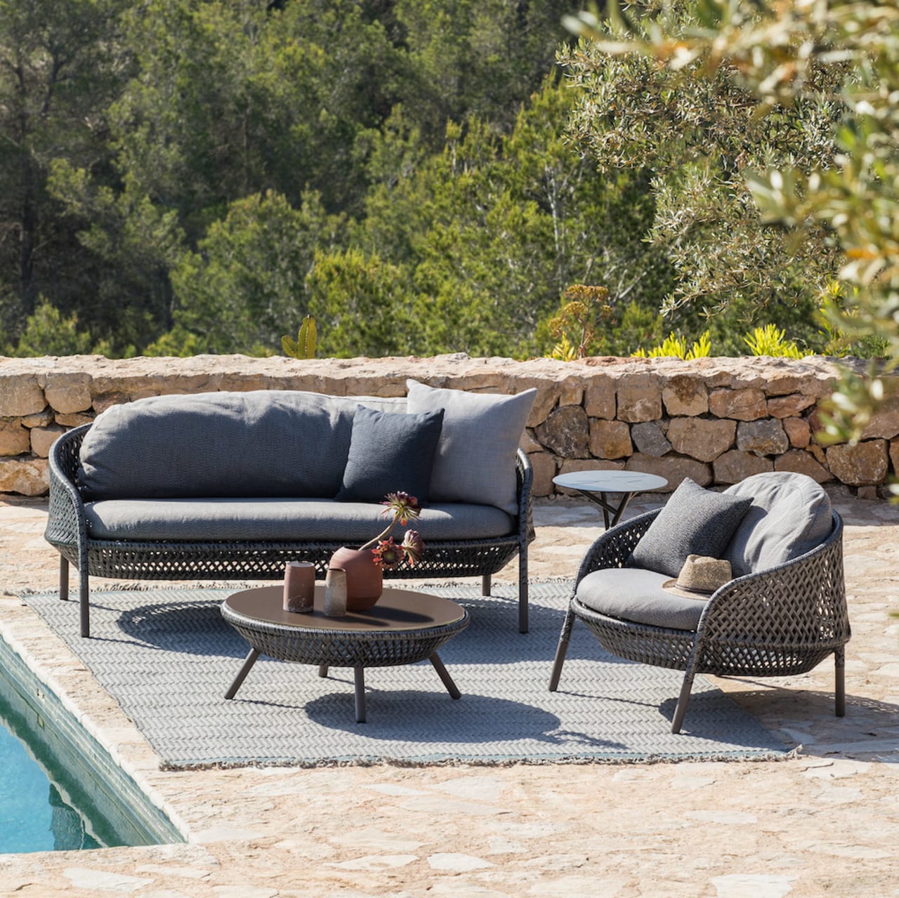 CurranHOME | Official DEDON Partner & Retailer | CurranHOME