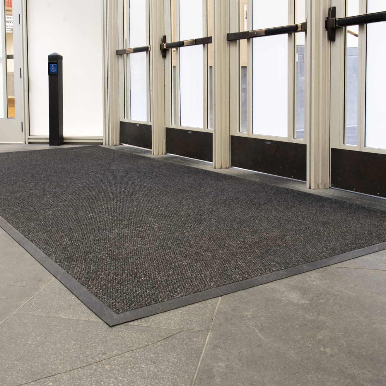 Titan | sisalcarpet.com