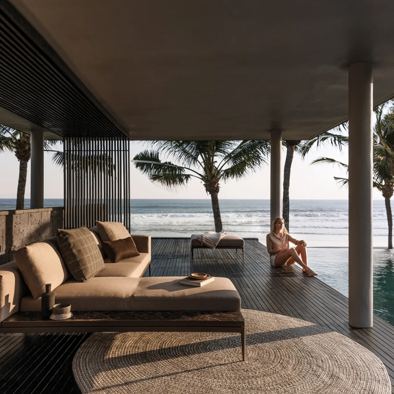 Outdoor Deep Seating Furniture | Modular Sectionals | CurranOUTDOOR