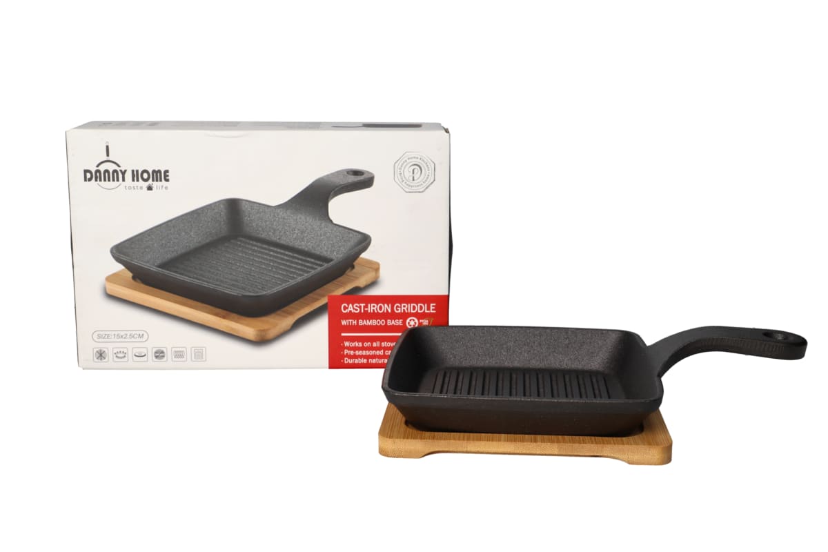 Sizzling Fry Pan with Bamboo Base 23.4cm | Danny Home