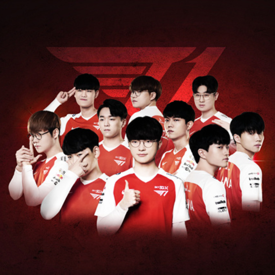 Ghé thăm shop mua hàng của các tín đồ T1