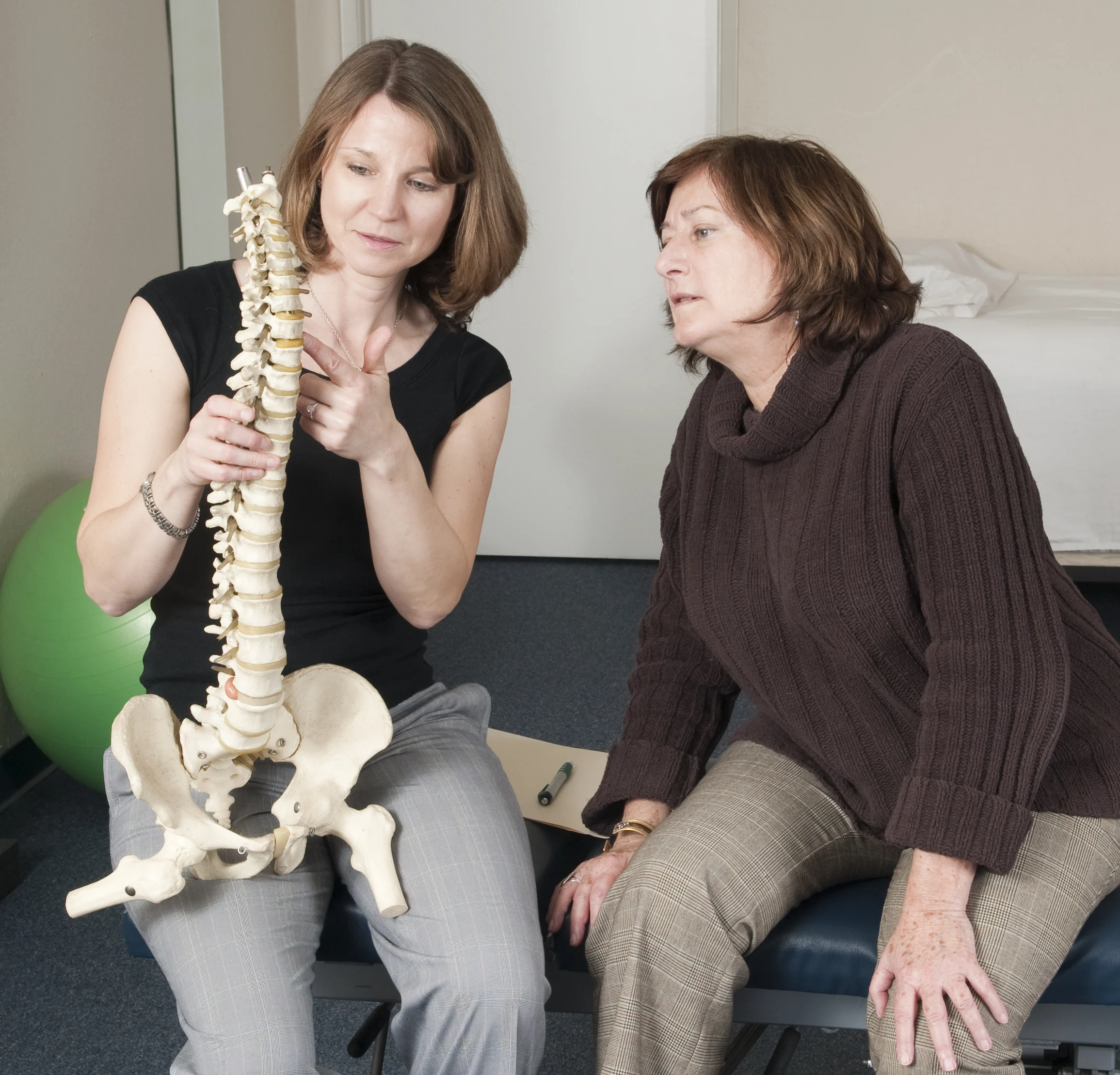 Diagnosing Upper Back Pain | Spine-health