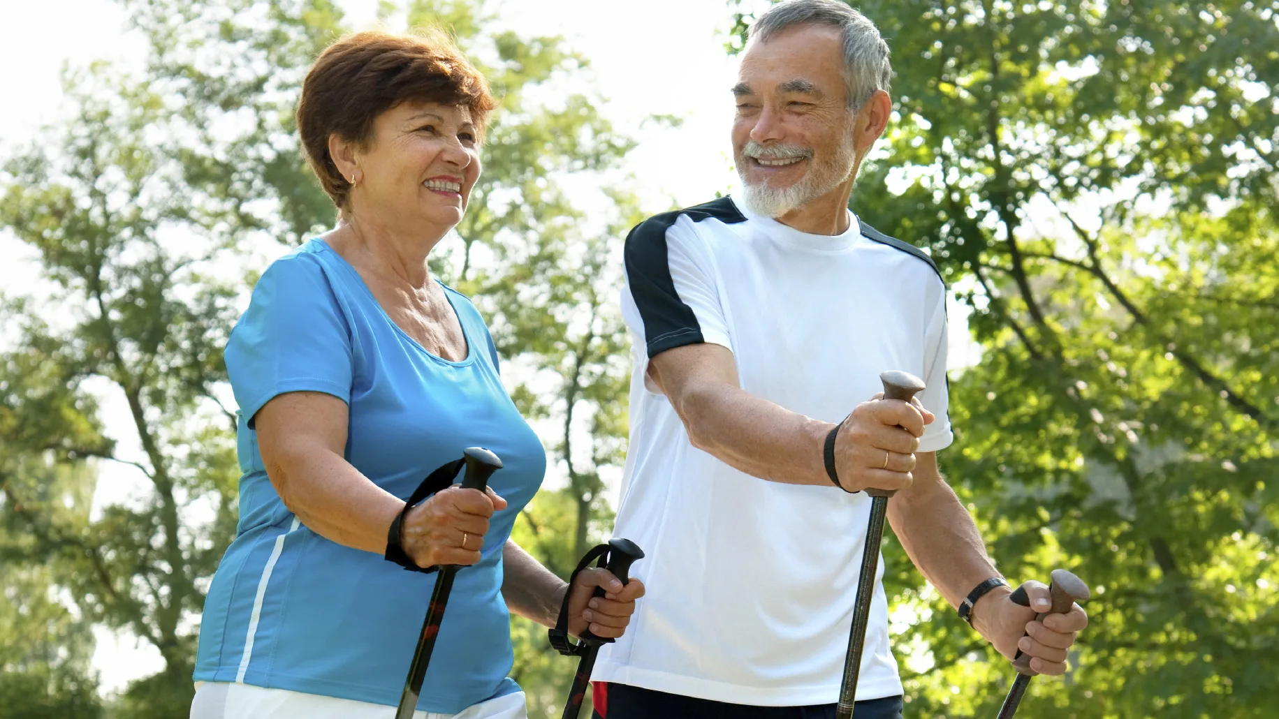 2 Walking Tips to Avoid Sciatica Pain | Spine-health