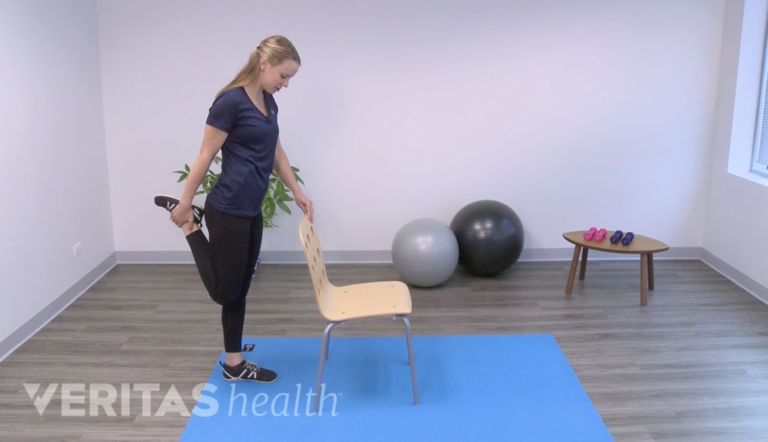 Stretches for Sacroiliac Joint Pain Relief | Spine-health